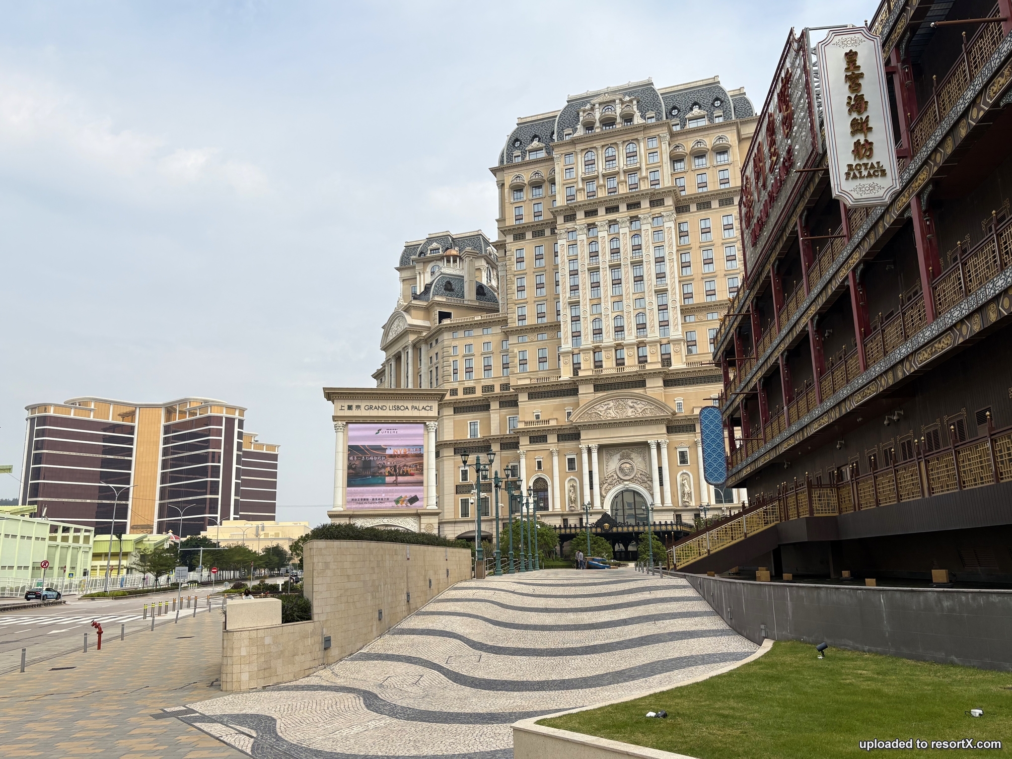 Macau resort updates construction updates